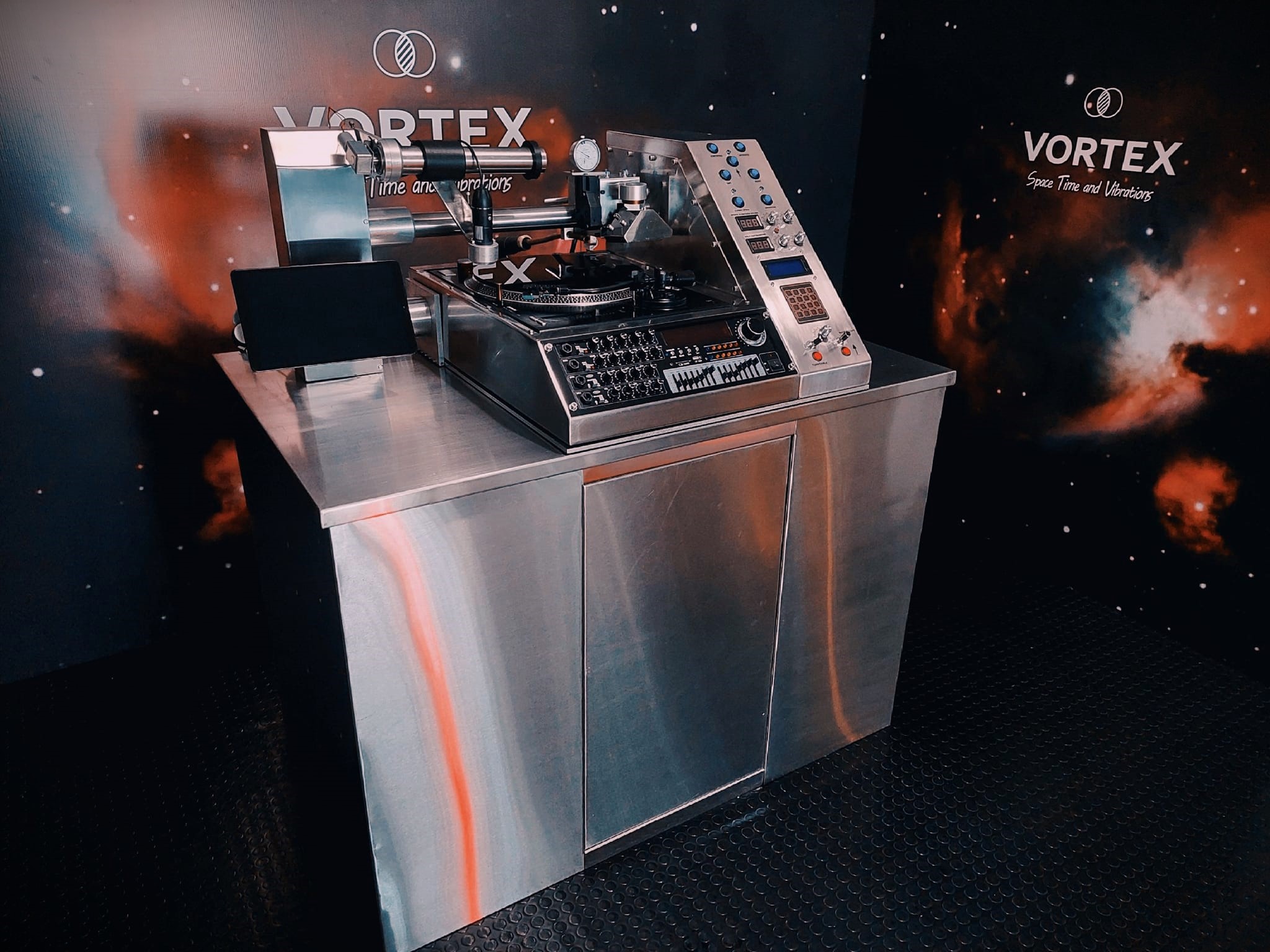 LATHES PHONOGRAPHICS RECORDERS – Lathes -Vinyl Recorder