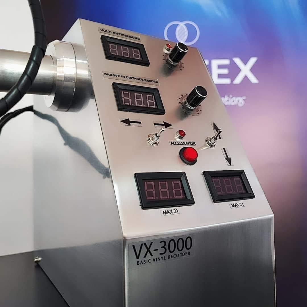 LATHES PHONOGRAPHICS RECORDERS – Lathes -Vinyl Recorder